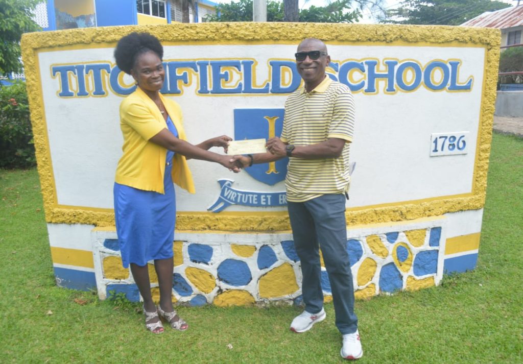 Titchfield High School Alumni Association awards scholarships - CNW Network