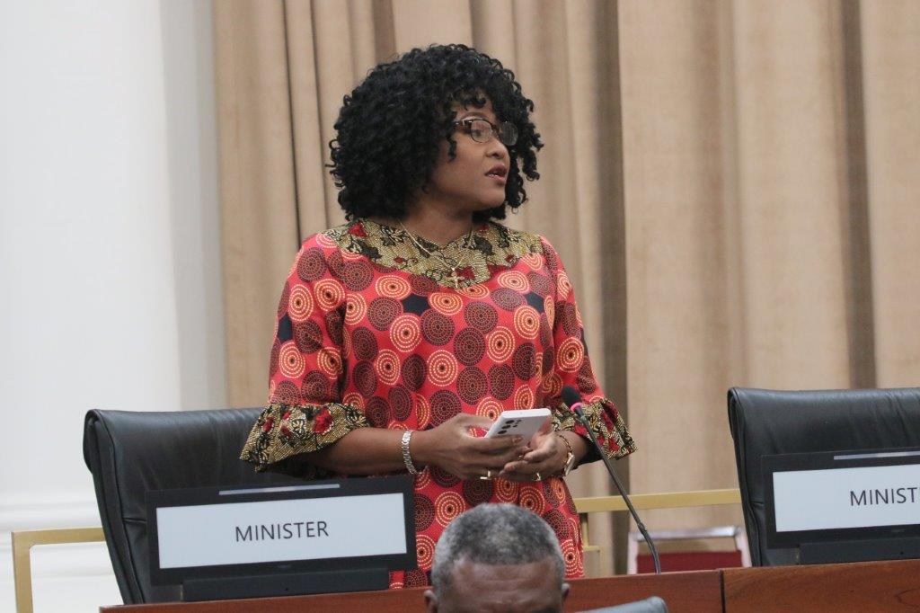 T&T: Efforts underway to ensure teachers receive backpay by Christmas ...